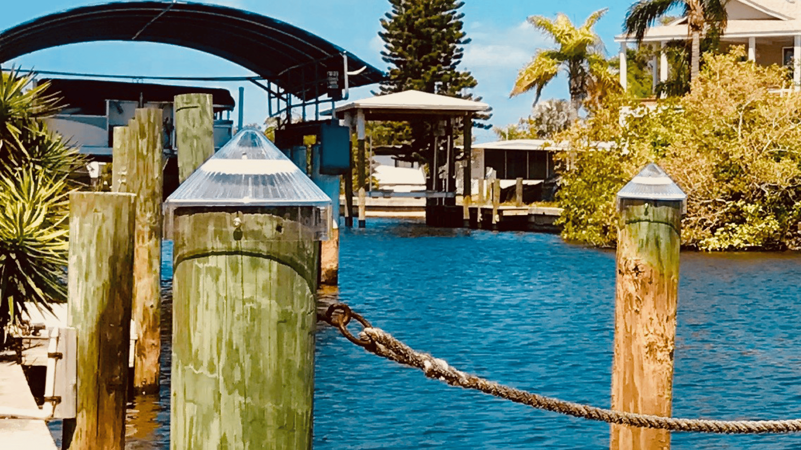 DokLite®: The Safest & Brightest Piling Cap In The World